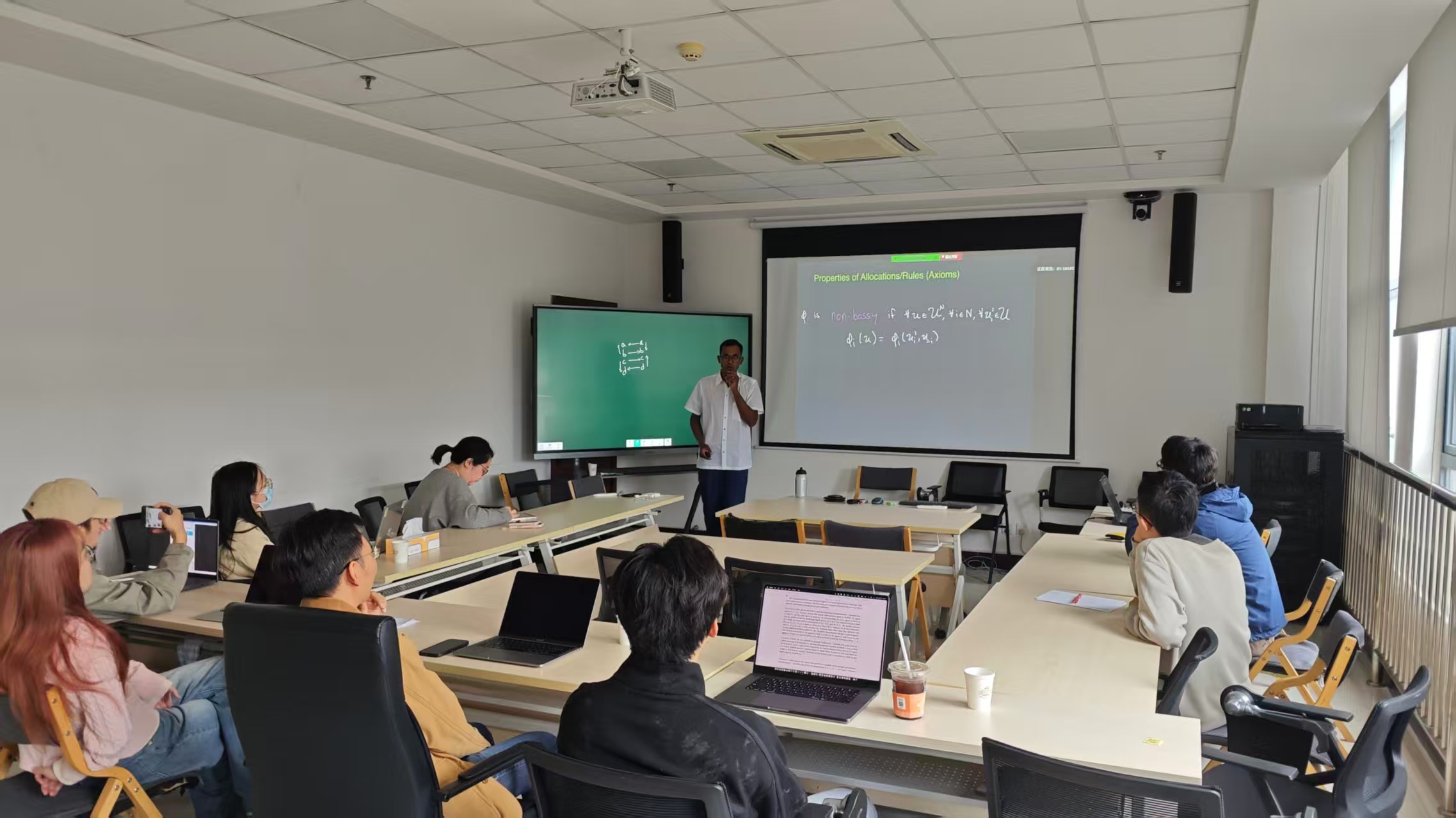 Vikram Manjunath from University of Ottawa: Unambiguous Efficiency of ...